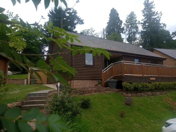 Charming Lodge Cosy Comfortable Ideal Location - Blairgowrie