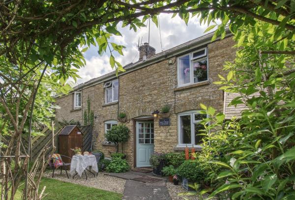 Bay Tree Cottage - Burford, UK