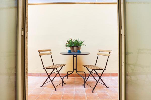 Guesthost - Lungomare Trieste Apartment With Terrace - Salerno