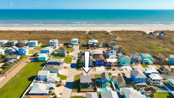 Kara Mia - Kd695 - Port Aransas, TX