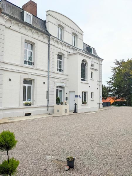 Hôtel ÉChappée En Baie - Parking Privé Gratuit Dont Forfaits Bornes éLectriques Réservable - Cayeux-sur-Mer