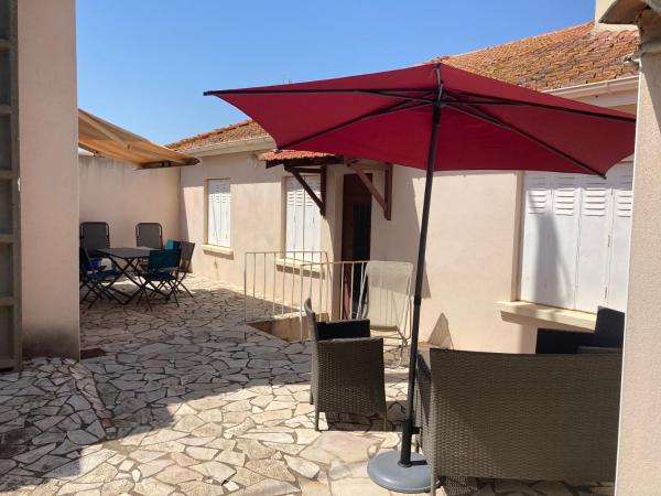 Gîte Domaine De La Source Bas - Vias