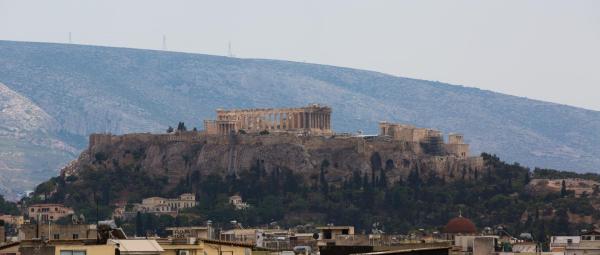 Spacious Modern Apartments With Great Rooftop View - Ано-Льосия