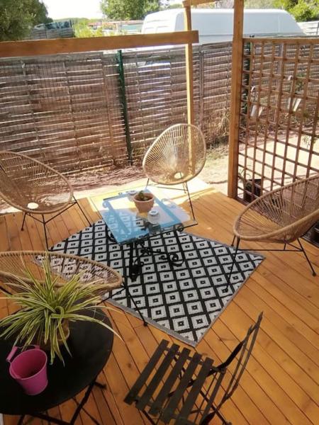 Mobilhome à Fréjus à 15 Minute De La Mer Sur Terrain Indépendant - Costa Azul