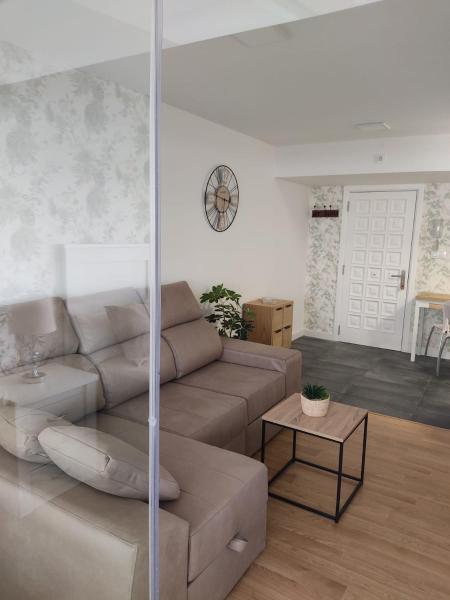 Apartamento Pequeño, Coqueto Y Céntrico. - Cedeira