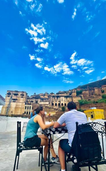The Castle View Homestay - Bundi