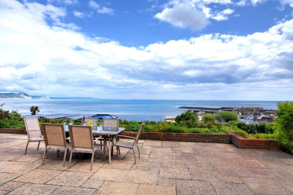 1 Harbour Heights - Lyme Regis