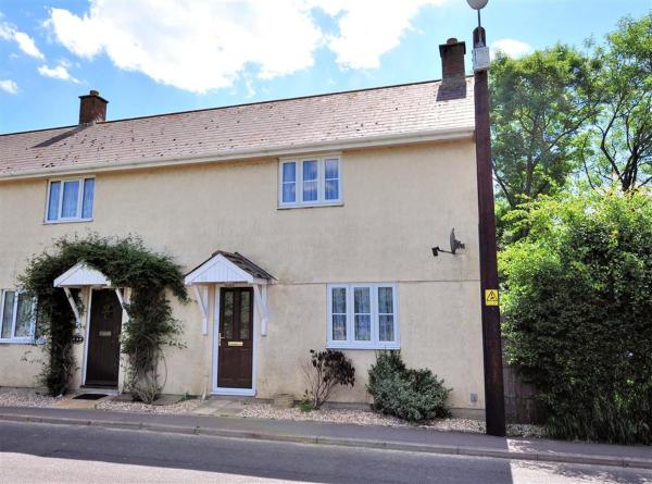4 Riverside Cottages - Charmouth