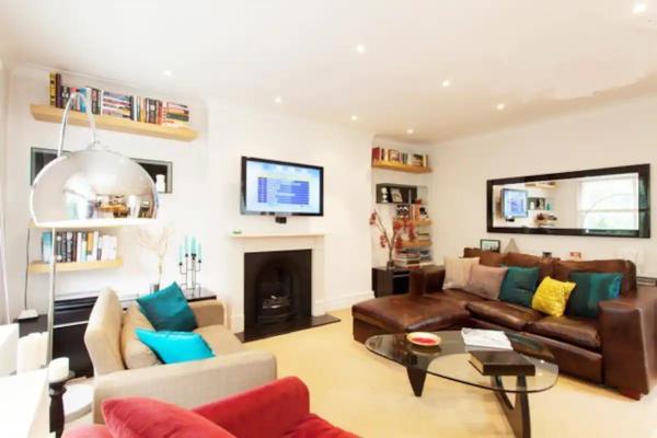 Sunny 2 Bedroom, 2 Bathroom Apartment In Central London - Central London