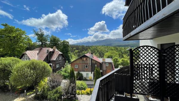 Dziki Apartament Panorama Gór, Duży Taras Z Widokiem Na Góry - Harrachov