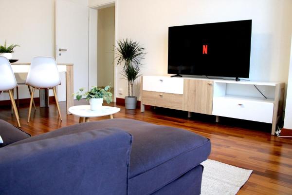 Cozy Apartment With Free Parking & Close To Lake - Gandria