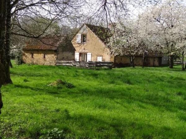 Ferme Rénovée Avec Verger, 7 Km Du Mans, Cheminée, 4 Chambres, Draps Inclus, Calme Assuré - Fr-1-410-251 - Sarthe