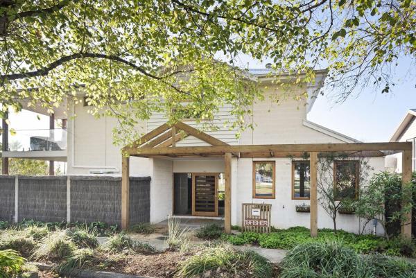Kingfisher Beach House - Portarlington