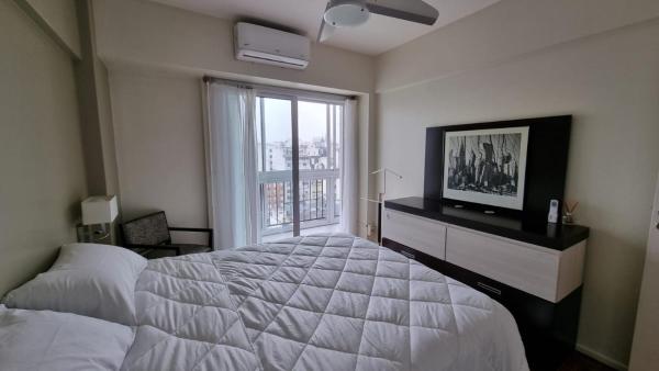 Amplio Departamento Con Vista Abierta Al Cielo De Buenos Aires - Buenos Aires