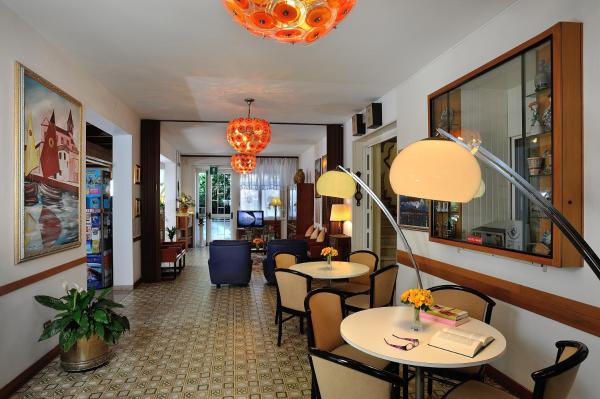 Hotel Plaza Rooms & Coffee - Cesenatico