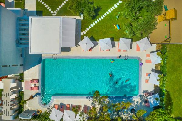Cocoons Luxury Suites & Villas - Касандрия