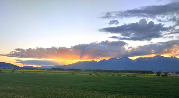 Sunset Studio Apartment - Poprad