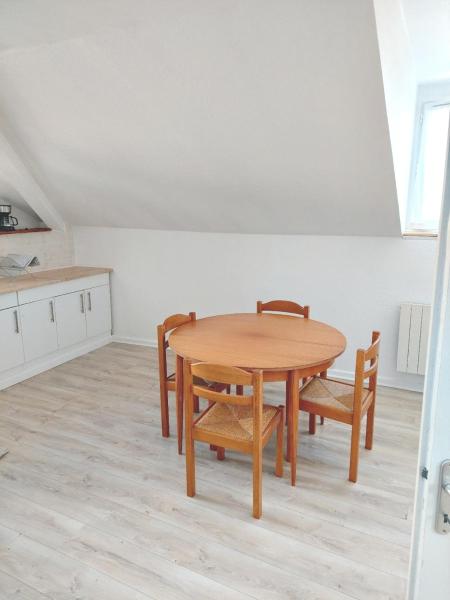 Appartement Confortable à Rosny-sous-bois, 38m² + Vue Sur La Ville - Rosny-sous-Bois