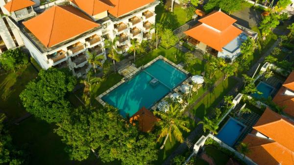 Charming Two Bedroom Bungalow Kusuma Seminyak - Seminyak