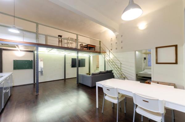 The Heart Of Genova - Live Italy's History & Charm - Genoa