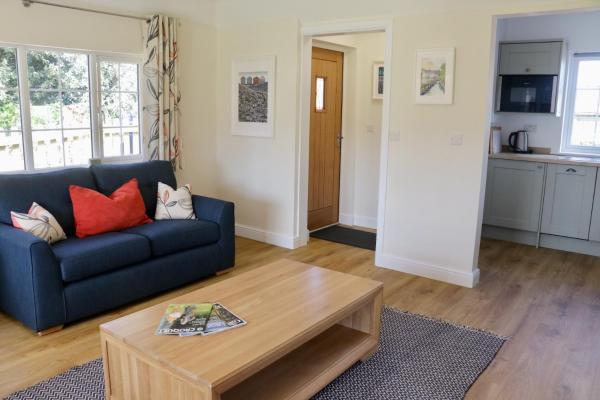 Lawnside 1 - Budleigh Salterton