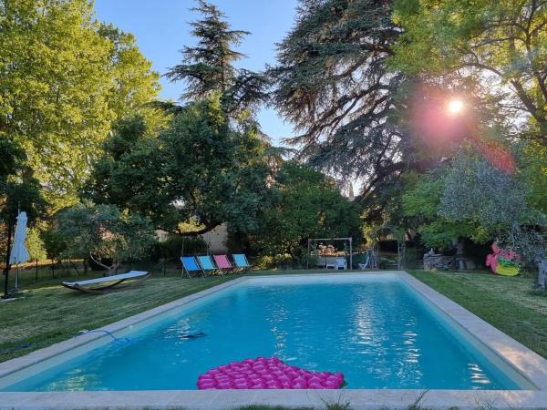 1560- Domaine Des Cinq Jardins- A Magical And Authentic Mansion - Trets