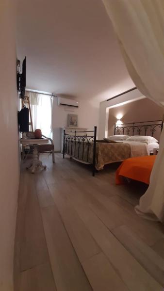 La Nicchia Del Borgo - Italy