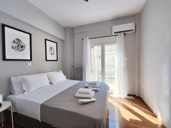 ΖEa Apartments - D2 5min Walk Metaxa, Tzaneio - Элевсин