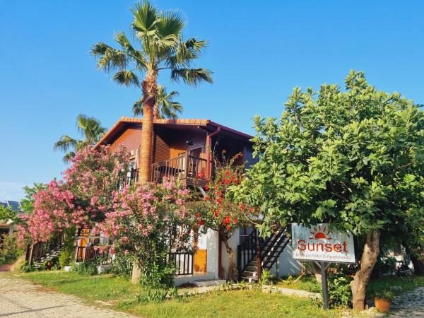Sunset One Bed- Room Apartment 100 Meters To Beach - Turkey