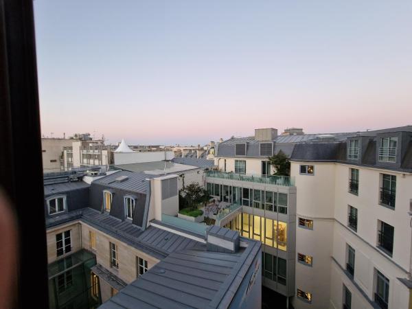 Avenue Champs Elysées - Magnifique F1/f2 - Paris 15e Arrondissement