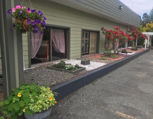 Airport Inn - Vancouver Island