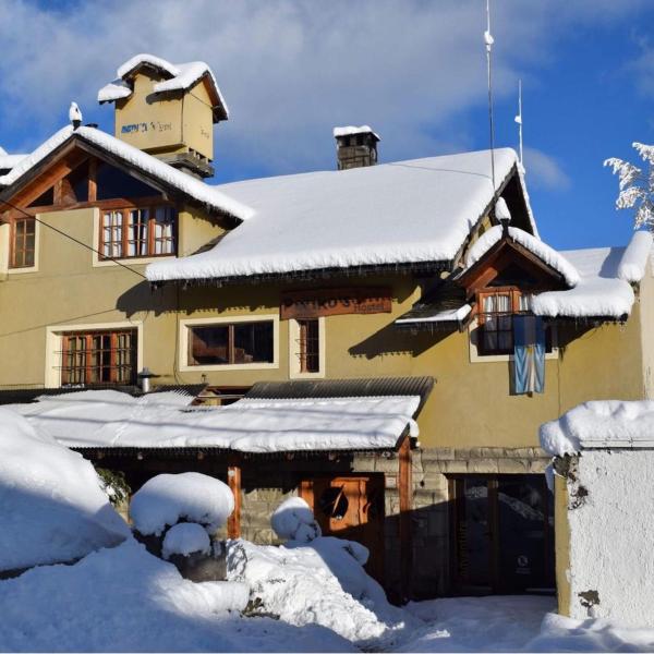 Periko´s Youth Hostel - Bariloche