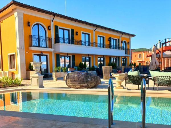 Eco Therma Village - Mini Aquapark, Free Parking And Beach - Kranevo