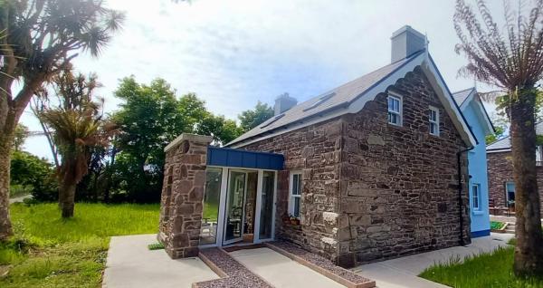 Dingle Woodland Cottage - Dingle Peninsula