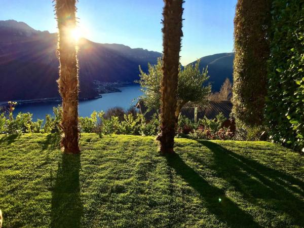 Single Family House With Lake View In Carona - Lugano