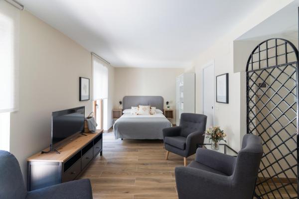 Housing León Azabachería 1a, 1b, 2a, 2b - León, España