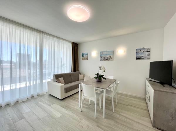 C Palace - Carraro Immobiliare Jesolo - Family Apartments - Eraclea Mare