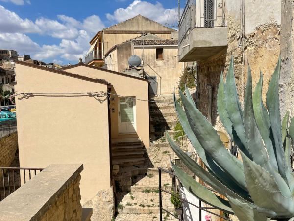 Sentieri Velati - Modica