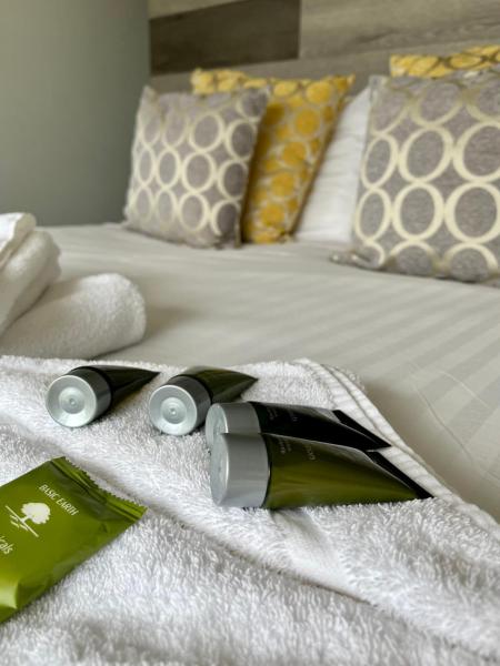 Whitsand Bay Tamar Bedroom - Plymouth