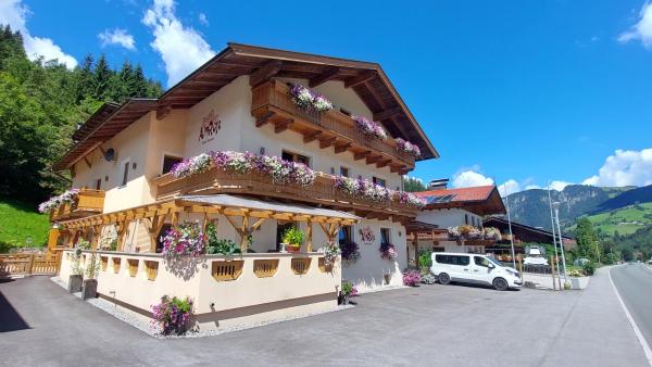Alpenchalet Almrose - 티롤