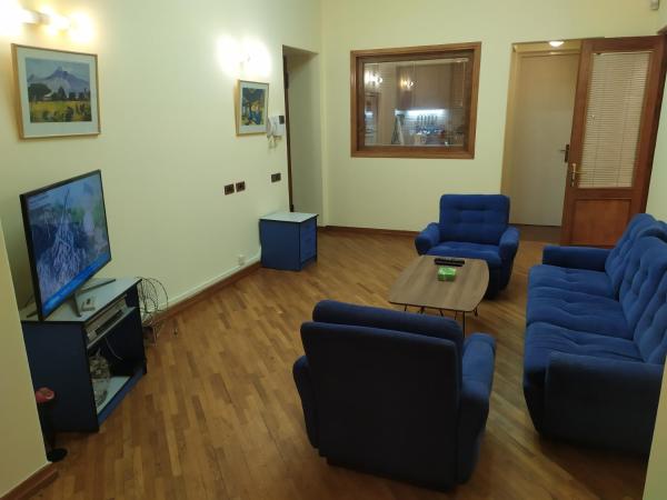 Republic Square Apartment - Yerevan