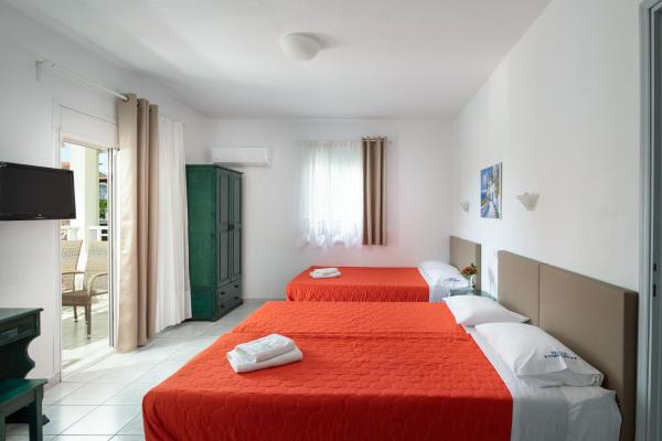 Anastasia's House - Ситония