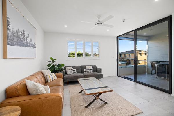 Rockpool 2 Sawtell Beach - Just Steps To Restaurants And 2 Min Stroll To Beach! - Sawtell