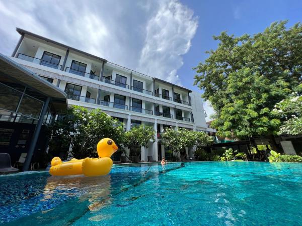 Z&z Resort - Kata Beach