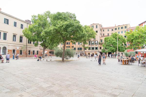 Ca' Leoncino - Venice Canal Front Apartment - Venise
