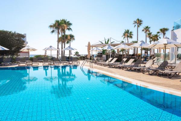 Leonardo Crystal Cove Hotel & Spa – Adults Only - Fig Tree