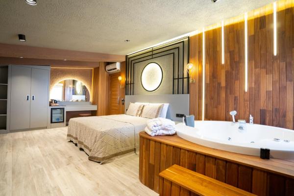 Antalya City - Adult Only 12 Plus - Aksu