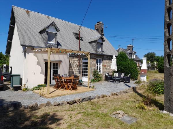 La Jolie Petite Maison For Groups 1-5 - Cotentin