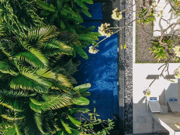Beach Front Kedonganan Villas 2 Bedroom - Kuta