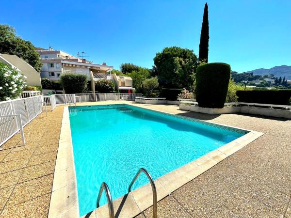 Le Soléa - Cassis Centre Résidence Le Club Avec Piscine Et Garage Pour 2-4 Personnes - Marseille